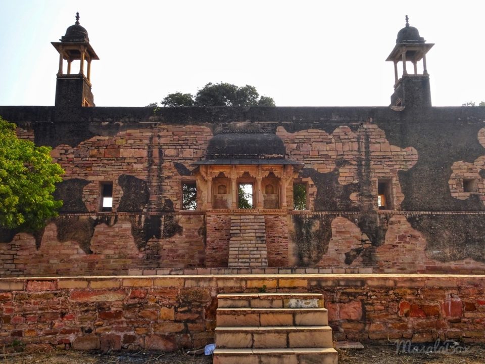 Gwalior Fort - History, Palaces, Temples, and Stories