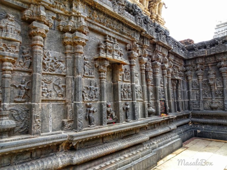 Tadipatri Temples - An Artistic Poetry In Black Stone