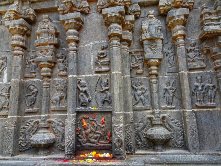 Tadipatri Temples - An Artistic Poetry In Black Stone
